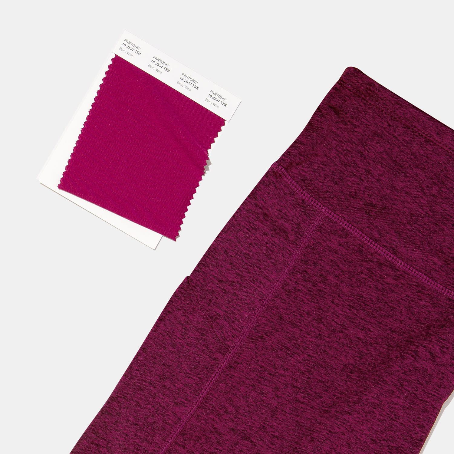 PANTONE POLYESTER Swatch Card | Wzorniki.eu